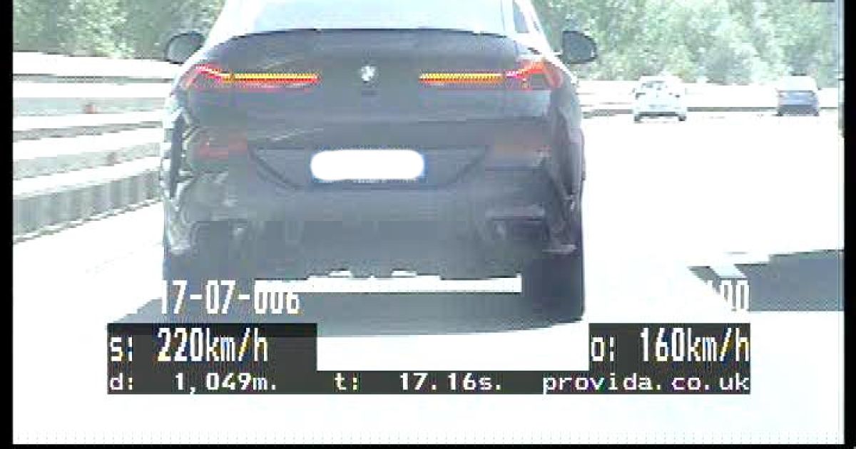 Romun in Italijan na pomurski avtocesti močno prekoračila dovoljeno ...