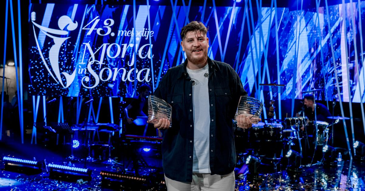 Na 43. Melodijah morja in sonca slavil Žan Videc - Revija Stop