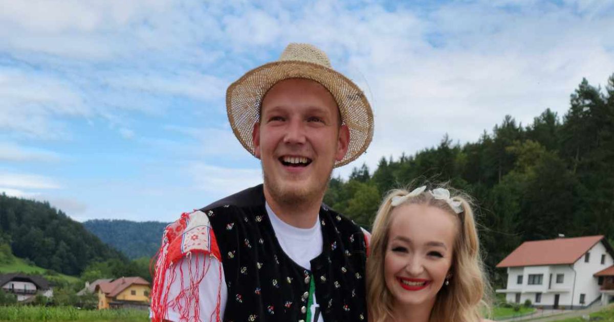 Lara Voler: 'Naj bo že enkrat ohcet' - Veseljak.si