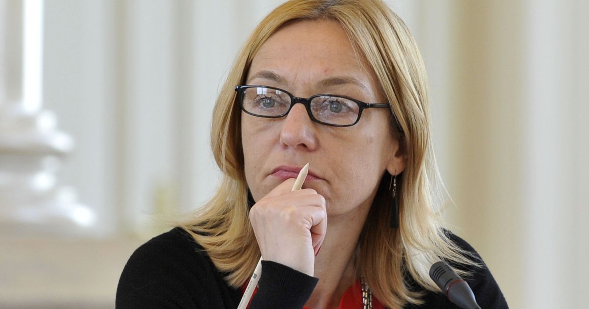 Nekdanji Pahorjevi desni roki ne bodo sodili za poslovno goljufijo ...