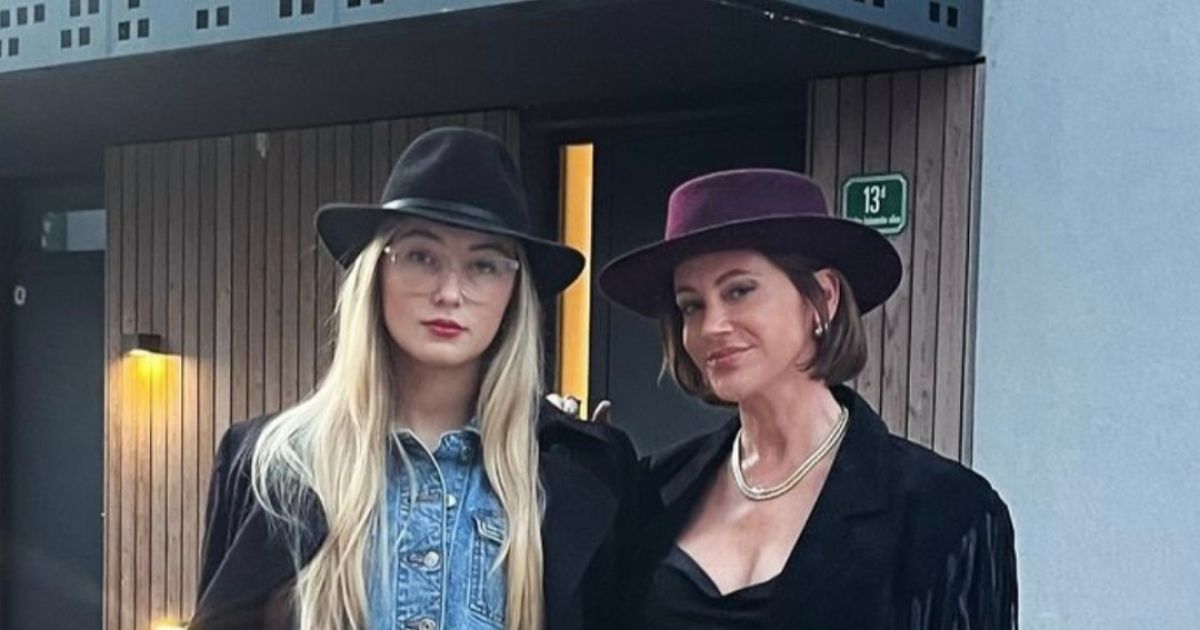 Hči pevke Hannah Mancini se seli nazaj v Ameriko - Svet24.si