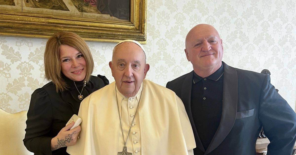 Martin Strel na obisku pri papežu Frančišku - Svet24.si