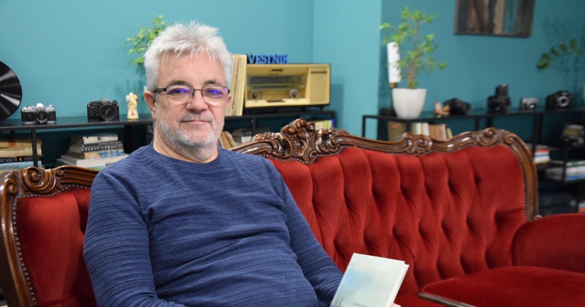 Milko Podlesek izdal pesniški prvenec, eno od pesmi uglasbil njegov sin ...