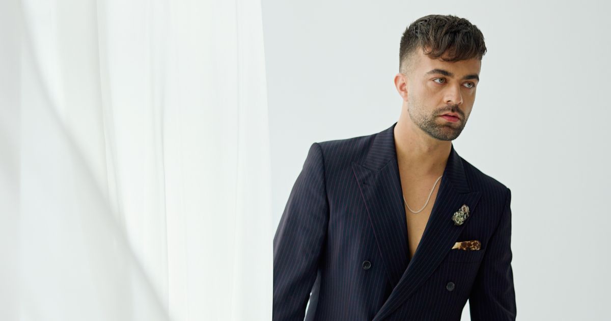 Gašper Rifelj z najbolj iskreno pesmijo doslej - Svet24.si