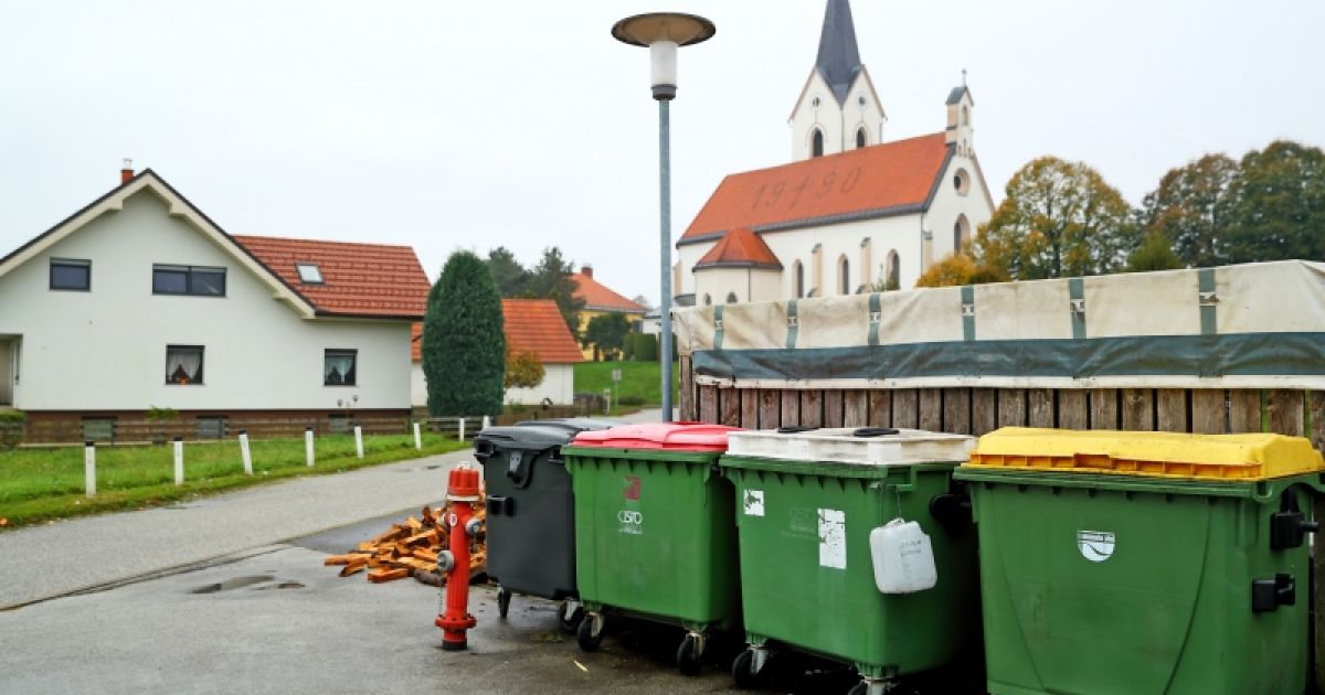 Za novega smetarja v štirih občinah prispela ena sama ponudba ...
