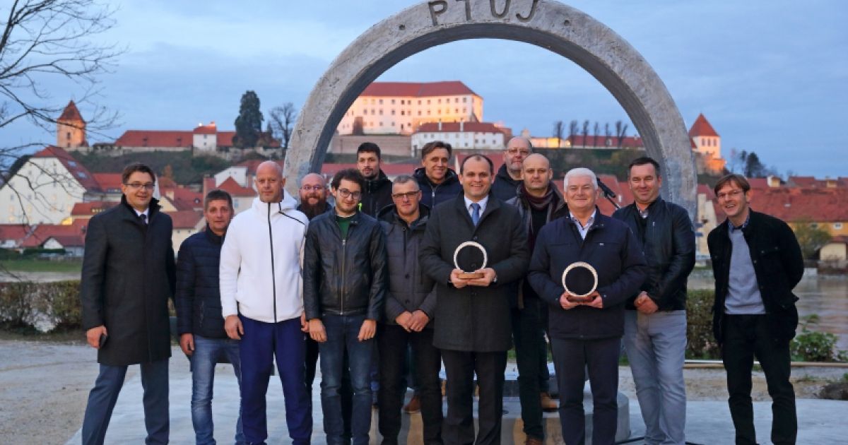 Ptuj: Turistični okvir v obliki prstana - Svet24.si