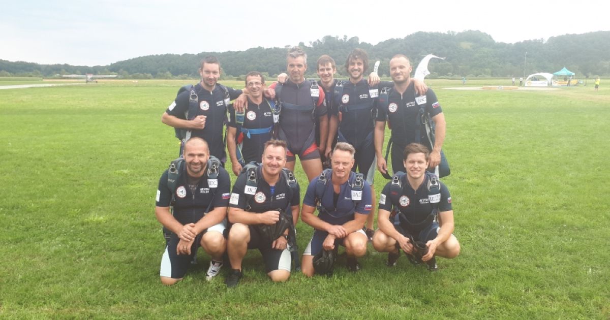 41. Ptujski padalski pokal : Peter Balta in Mohamed Al Atas na ...