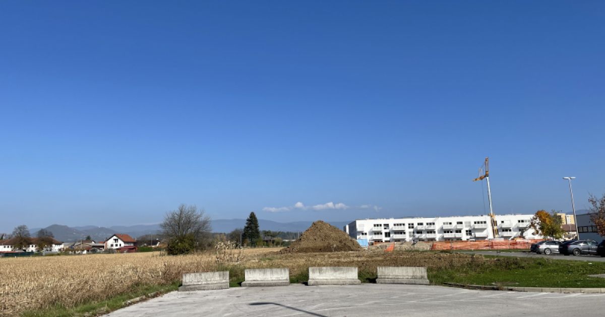 Gradnja ceste na Babnem - Svet24.si