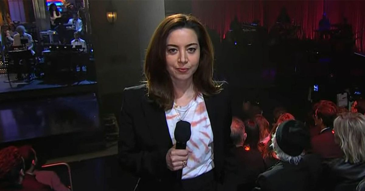 Priljubljena igralka se je prvič po smrti moža pojavila v javnosti - Svet24.si