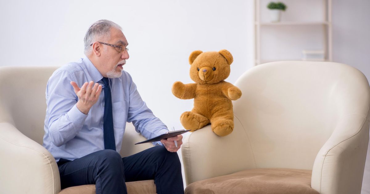 Intervju z namišljenim psihoterapevtom Olafom Dünkelkopfom - Svet24.si