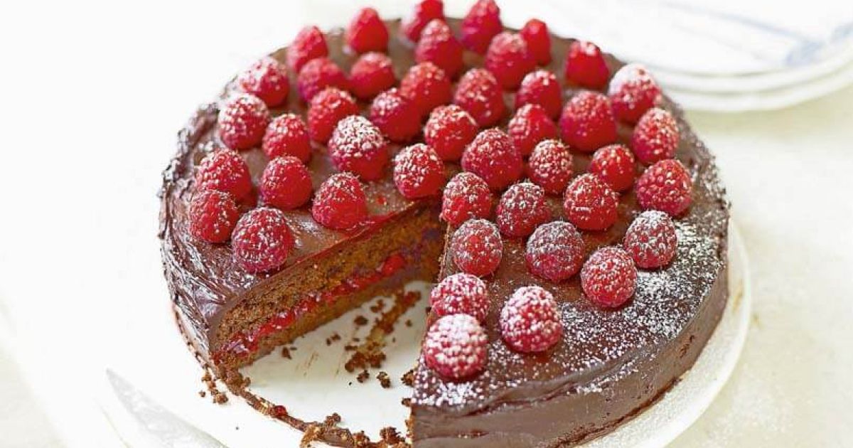 Malinova čokoladna torta - Svet24.si