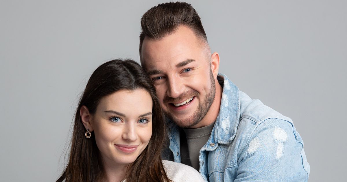 Ekskluzivno: Dejan Dogaja je zaročil svojo Kiaro - Svet24.si