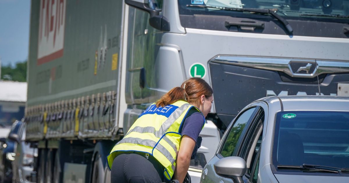 Romun ženo pozabil na počivališču, našli so jo 70 kilometrov stran ...