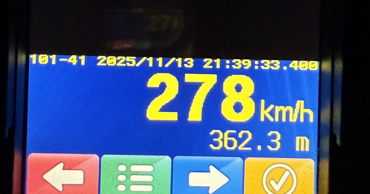 Z audijem po avtocesti divjal z več kot 270 kilometri na uro - Svet24.si