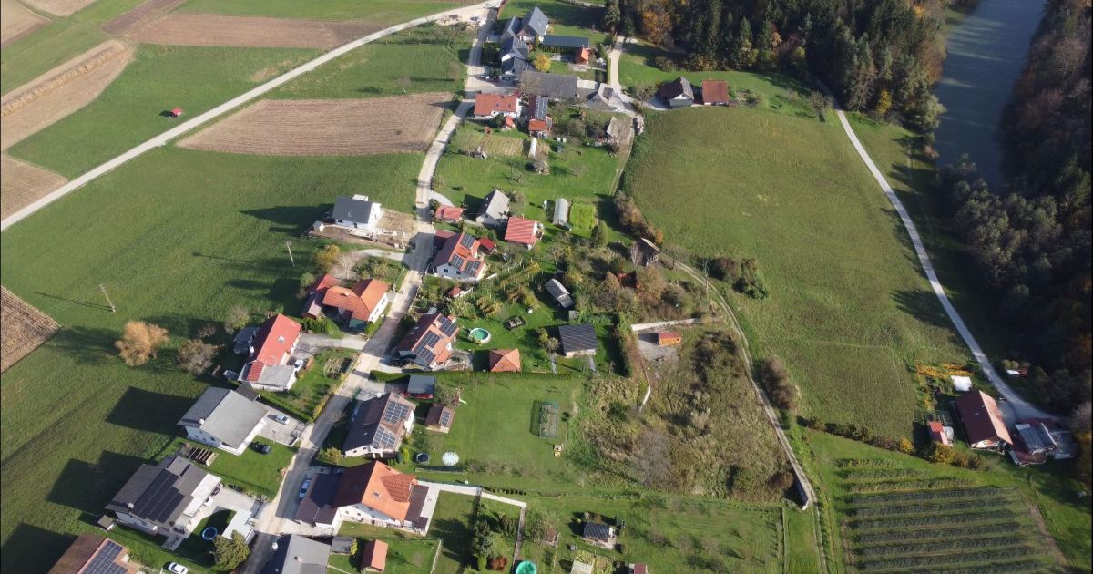Vrtoglav - Bi umestitev novih hiš lahko spremenila krajino? - Svet24.si