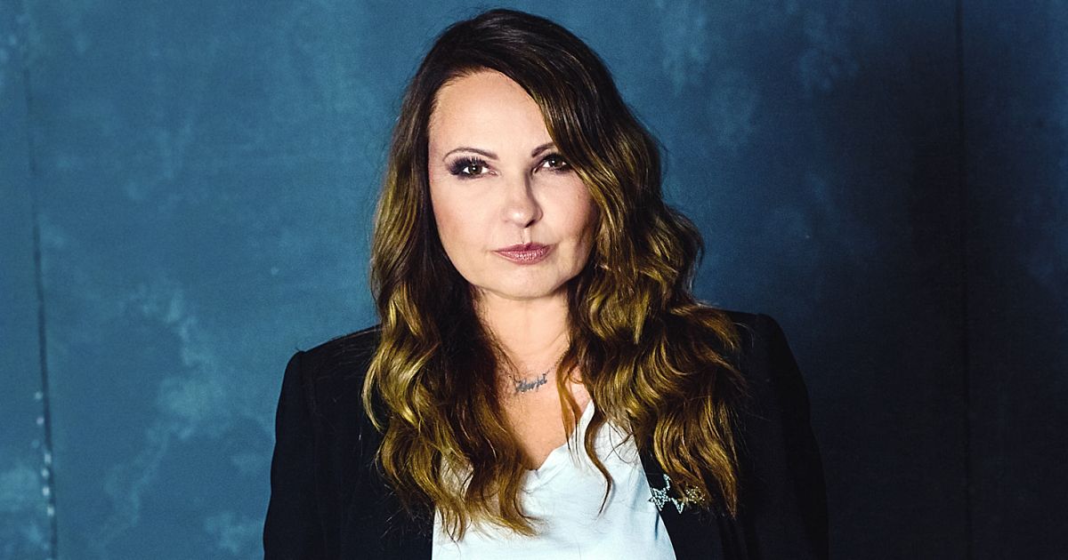 Anjo Rupel skrbi, da pravice žensk danes niso (več) samoumevne - Revija Stop