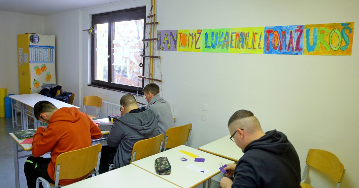 Učne stiske vodijo otroke v prilagojen program - Svet24.si