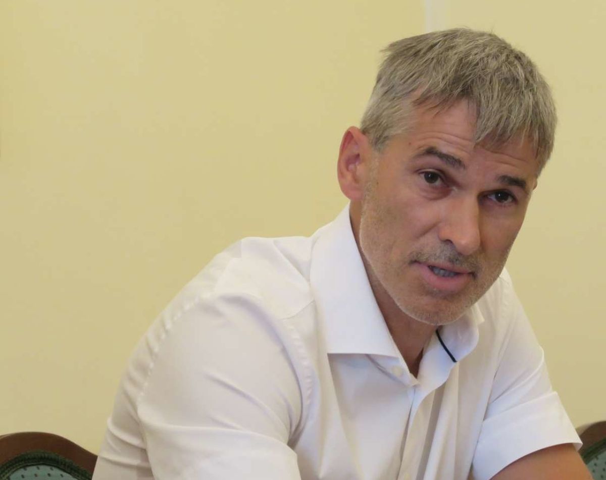 Necenzurirano.si - Razkrivamo, kdo vse si obeta milijone od domov za ...