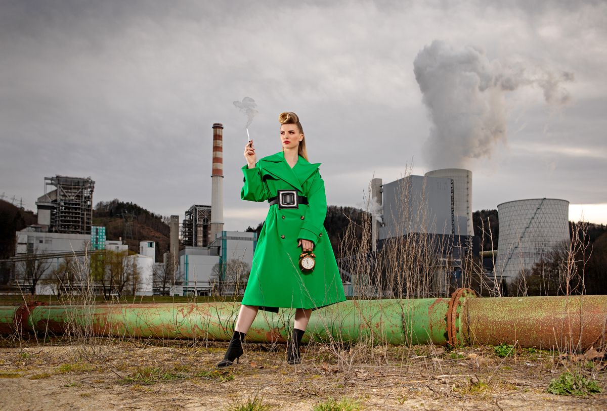 Z domačinko Karin Volt razstava "Gaja je ena sama" na ogled v Novem ...