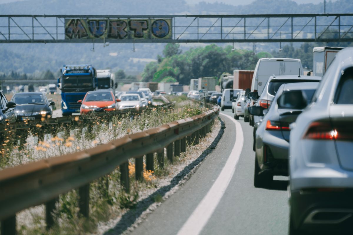Voznike na avtocesti od Postojne do Ljubljane čakajo večtedenske zapore ...
