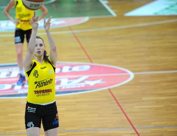 Ekipa24.si - Celjanke suverene na prvi polfinalni Ekipa24.si - Celjanke suverene na prvi polfinalni