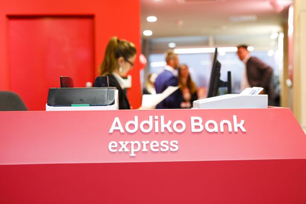 Addiko banka praznuje 2 + 2 = 4 leta na slovenskem bančnem trgu - Ekipa