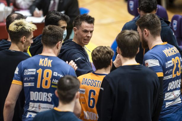 'JEDI GOVNA'!!! V Tivoliju ŠOKANTEN PREPIR!! Trener BRCAL, zvezdnik ...