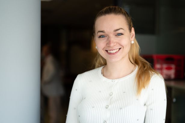 Ni konca! Laura Unuk se je na napade srbskih medijev odzvala takole ...