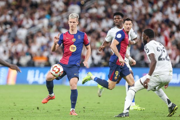 Zvezdnik Barcelone na hudem udaru – Nagnati ga želi kar predsednik ...