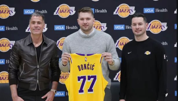 To je posnetek sestanka, kjer so Dončića prodali - predstavljali ste si ...