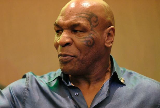 Potrjeno: Tyson se vrača v ring! Pri 60-ih se bo stepel s še eno ...