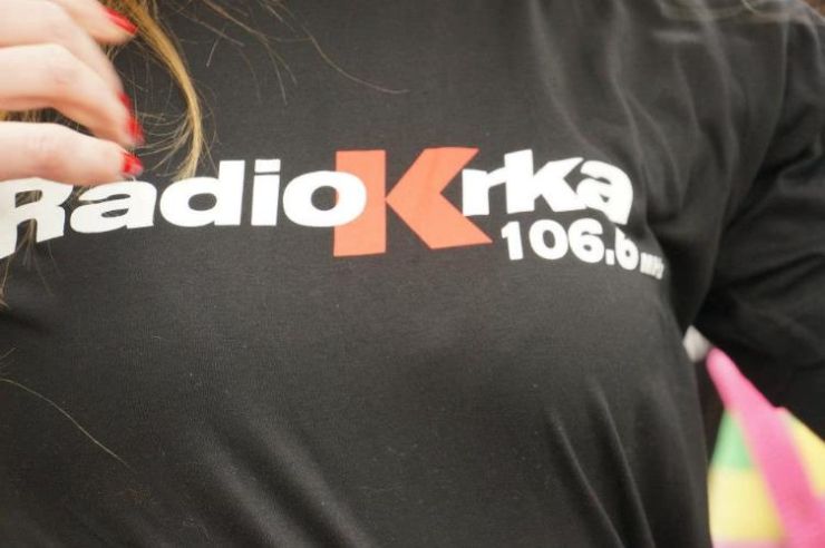 FOTO: Ekipa Radia Krka vam želi dober skok v 2013! | Radio Krka – Dolenjska v srcu