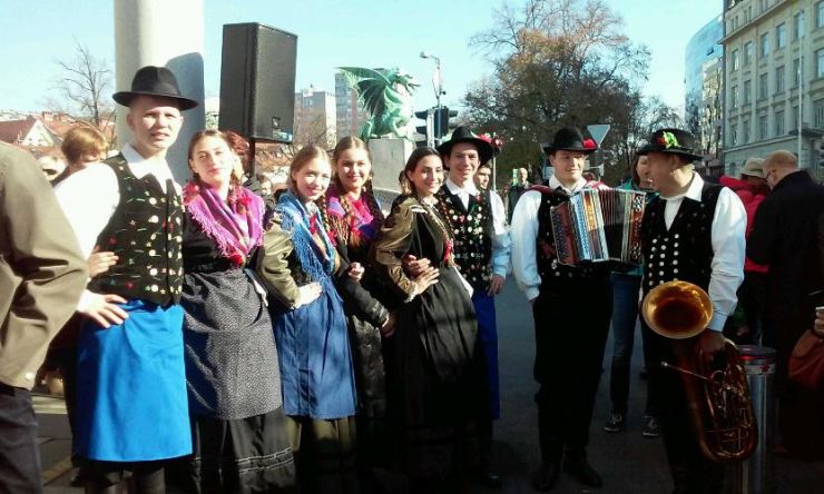 FOTO: Odprli Učilno okusov | Radio Krka – Dolenjska v srcu