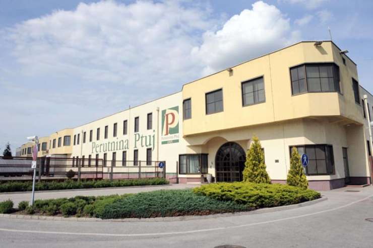 NPU s hišnimi preiskavami nad Perutnino Ptuj in Slovensko industrijo ... NPU s hišnimi preiskavami nad Perutnino Ptuj in Slovensko industrijo ...