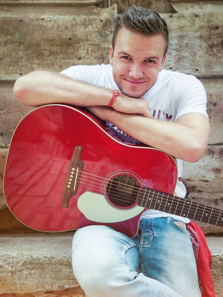 Luka Basi o poroki - Njena.si