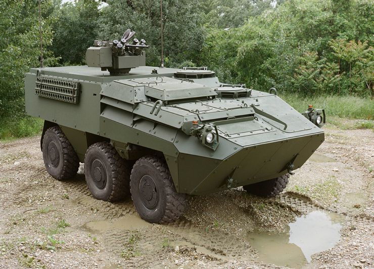 Avstrijci s kar 30 novimi vozili Pandur 6x6 Evo | Revija Reporter