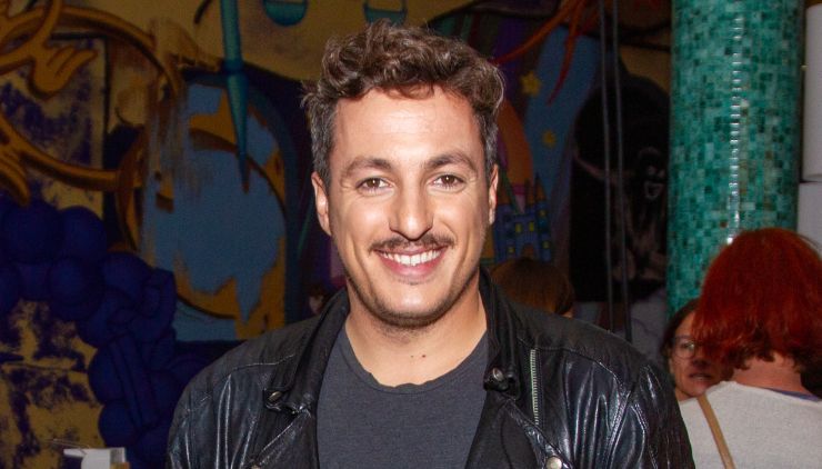 Žan Papič po novem tudi poet - Njena.si