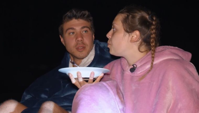 Kmetija: Vsi obrazi Jana Zarnika – kaj se dogaja? - Njena.si