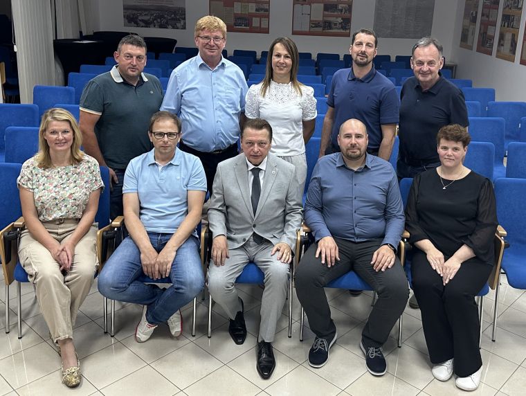 Novo vodstvo na OOZ Novo mesto za nov mandat (2026-2030) | Radio Krka ...