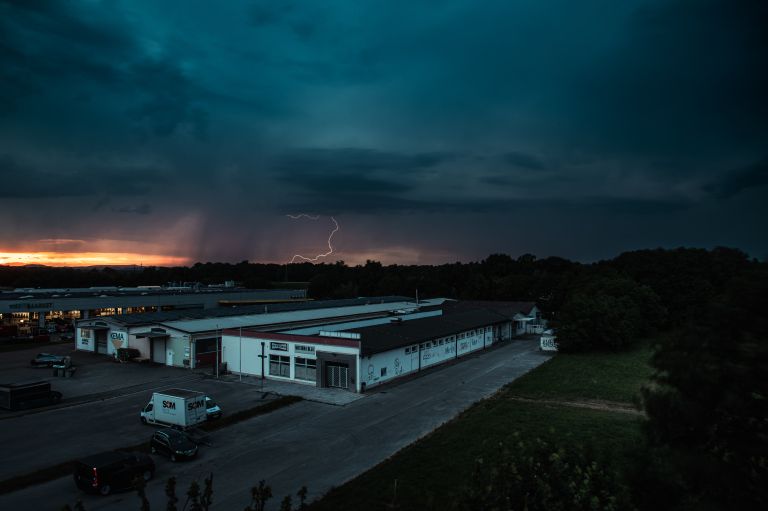 Strah pred sredinimi neurji: Arso napovedal, kaj se bo dogajalo - Svet24.si